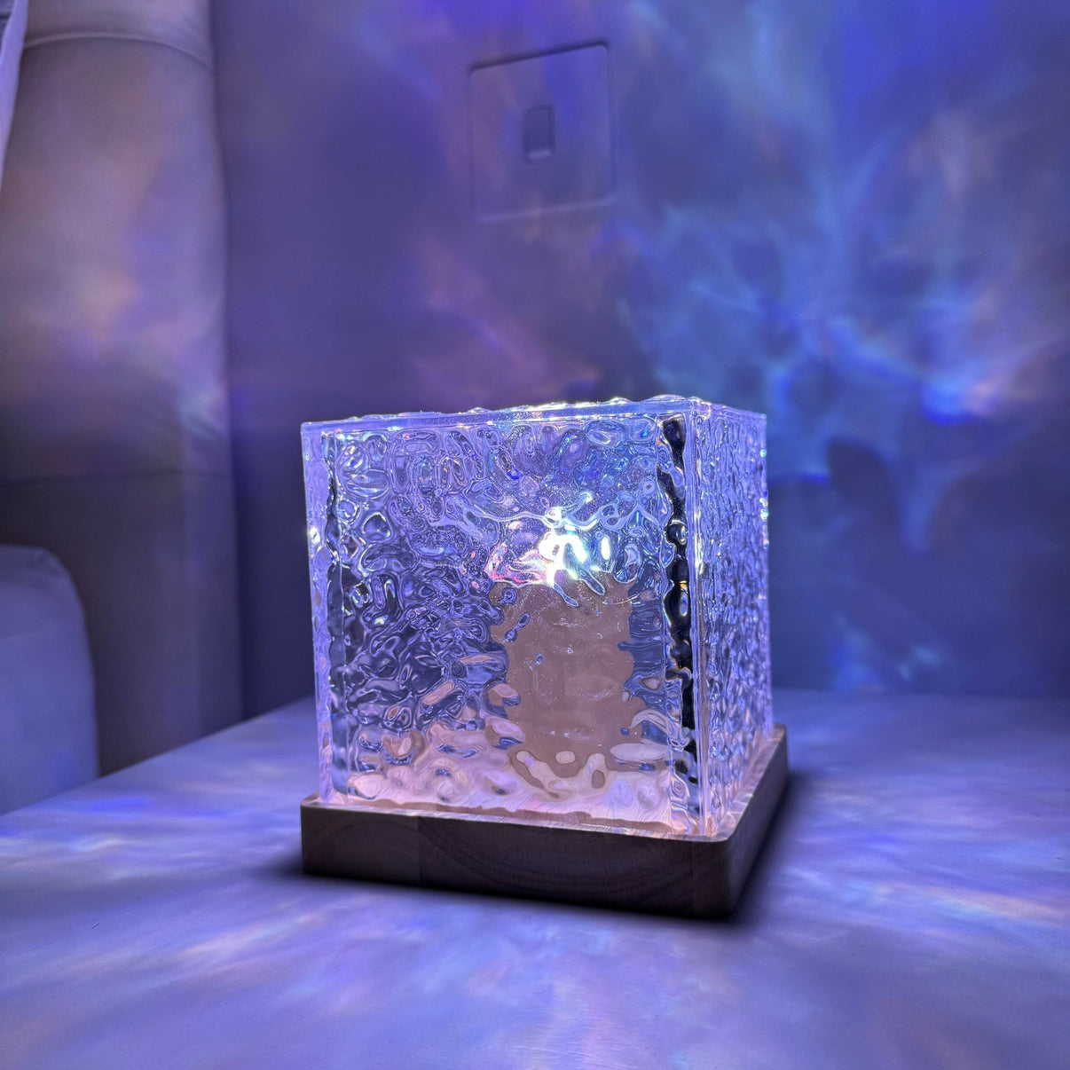 Aurora™ Northern Lights Cube – ArtiZen Aura